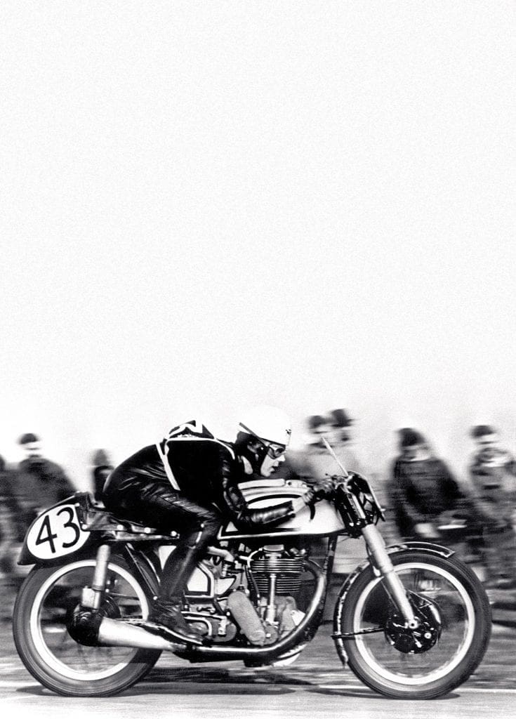 Geoff Duke on a Featherbed Norto... - From The Archive - Classic Bike Hub