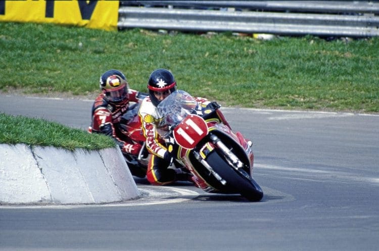 Roger Marshall been chased by Barry Sheene | Classic Racer Magazine